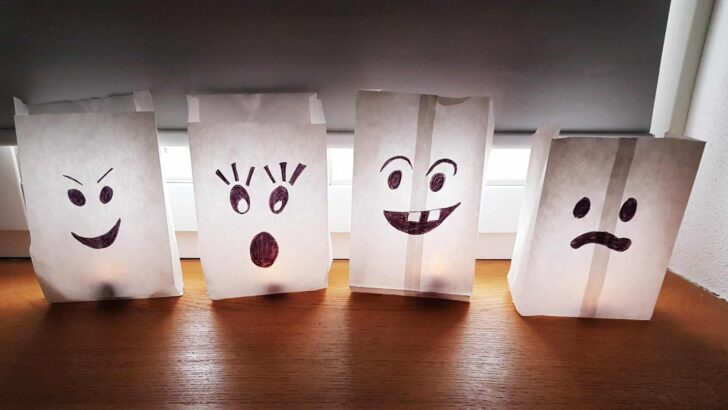 Easy Paper Halloween Luminaries DIY - Ghost Luminiaries - Lil Tigers