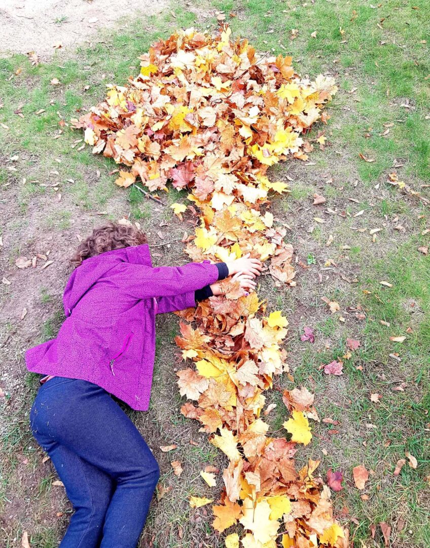 Fun DIY Nature Art and the Benefit of Outdoor Play - Lil Tigers